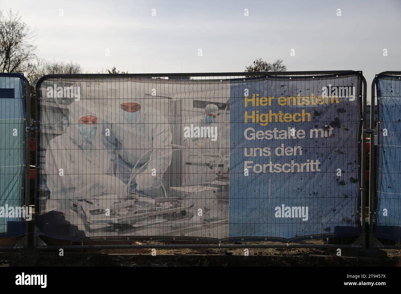 ASML in der Waldkraiburger Straße in Berlin am 22.11.2023 *** ASML in ...