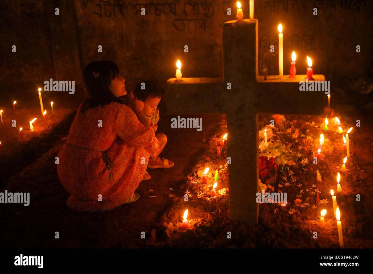 Agartala cemetery hi-res stock photography and images - Alamy