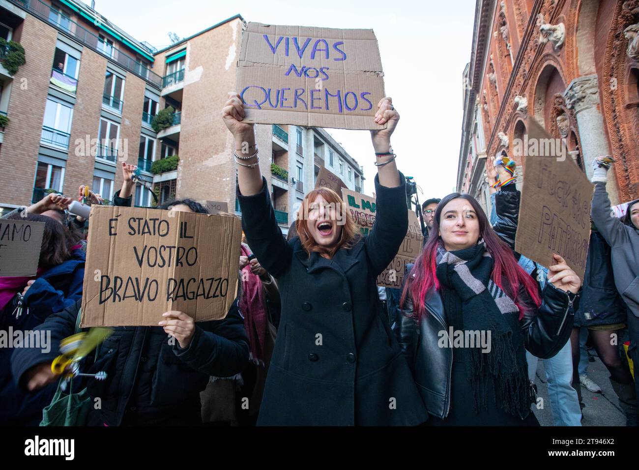 Milan, Italy. 22nd Nov, 2023. Milan - STATE UNIVERSITY - FLASH MOB "ONE ...