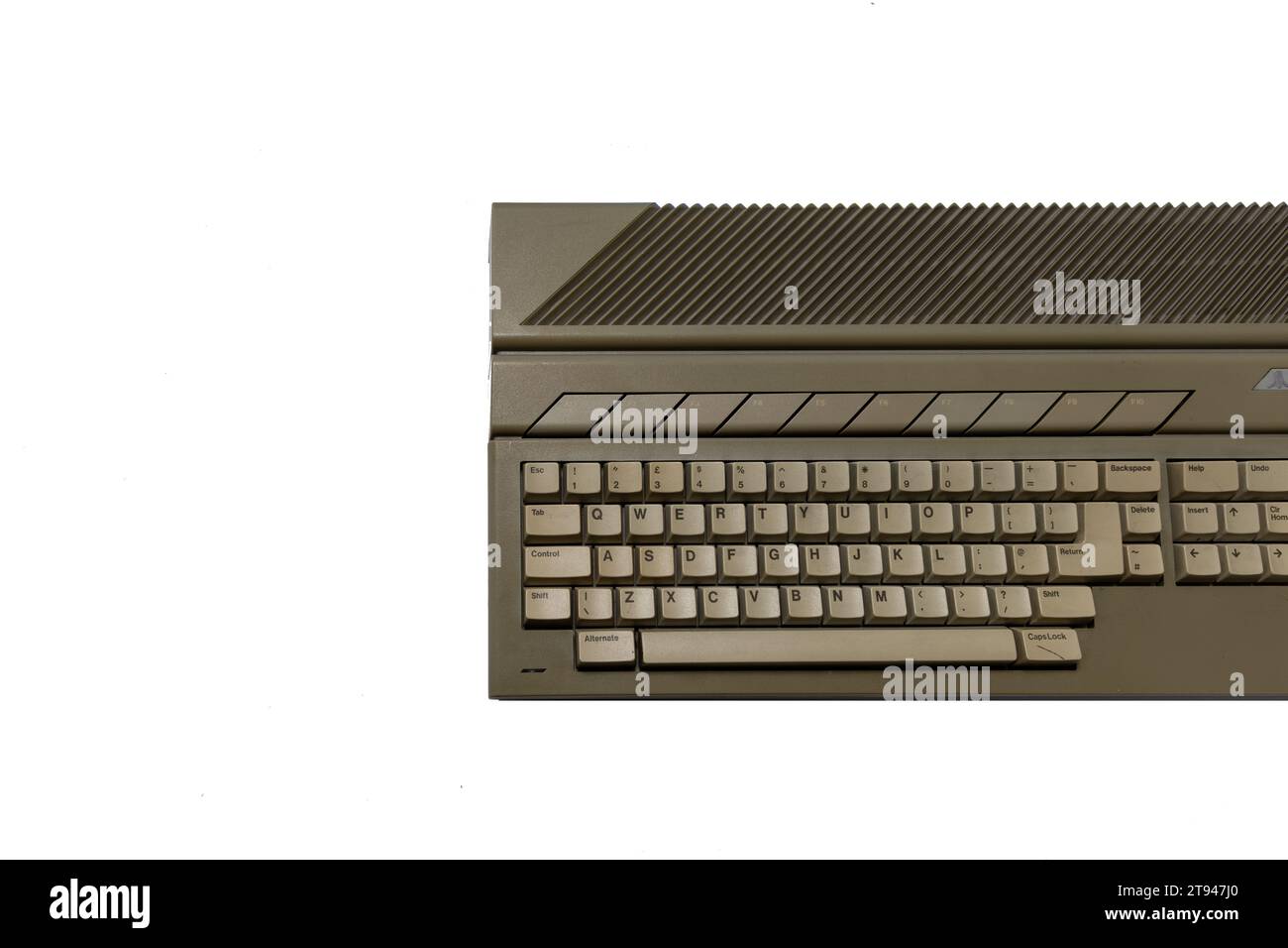 Old PC 16-bit computers, primitive computers from the 1980s and 1990s ...