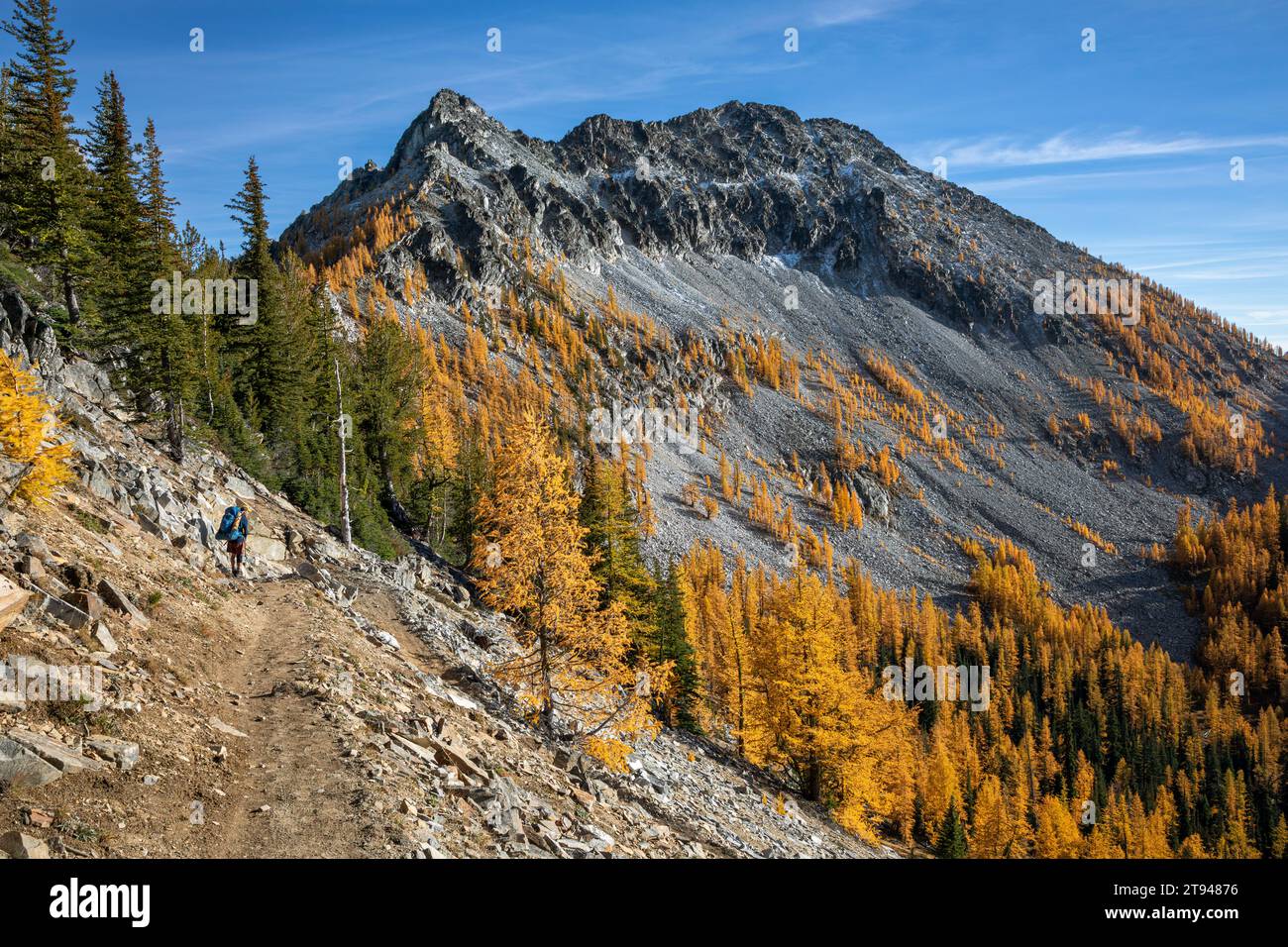 Golden lakes loop hi-res stock photography and images - Alamy