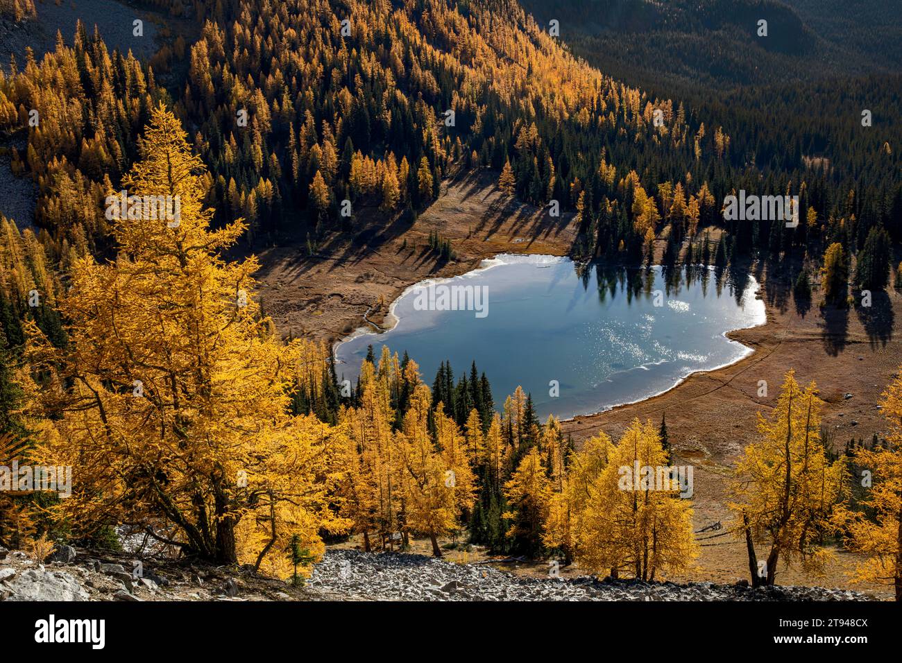WA23745-00...WASHINGTON - Late afternoon view of Boiling Lake from the ...