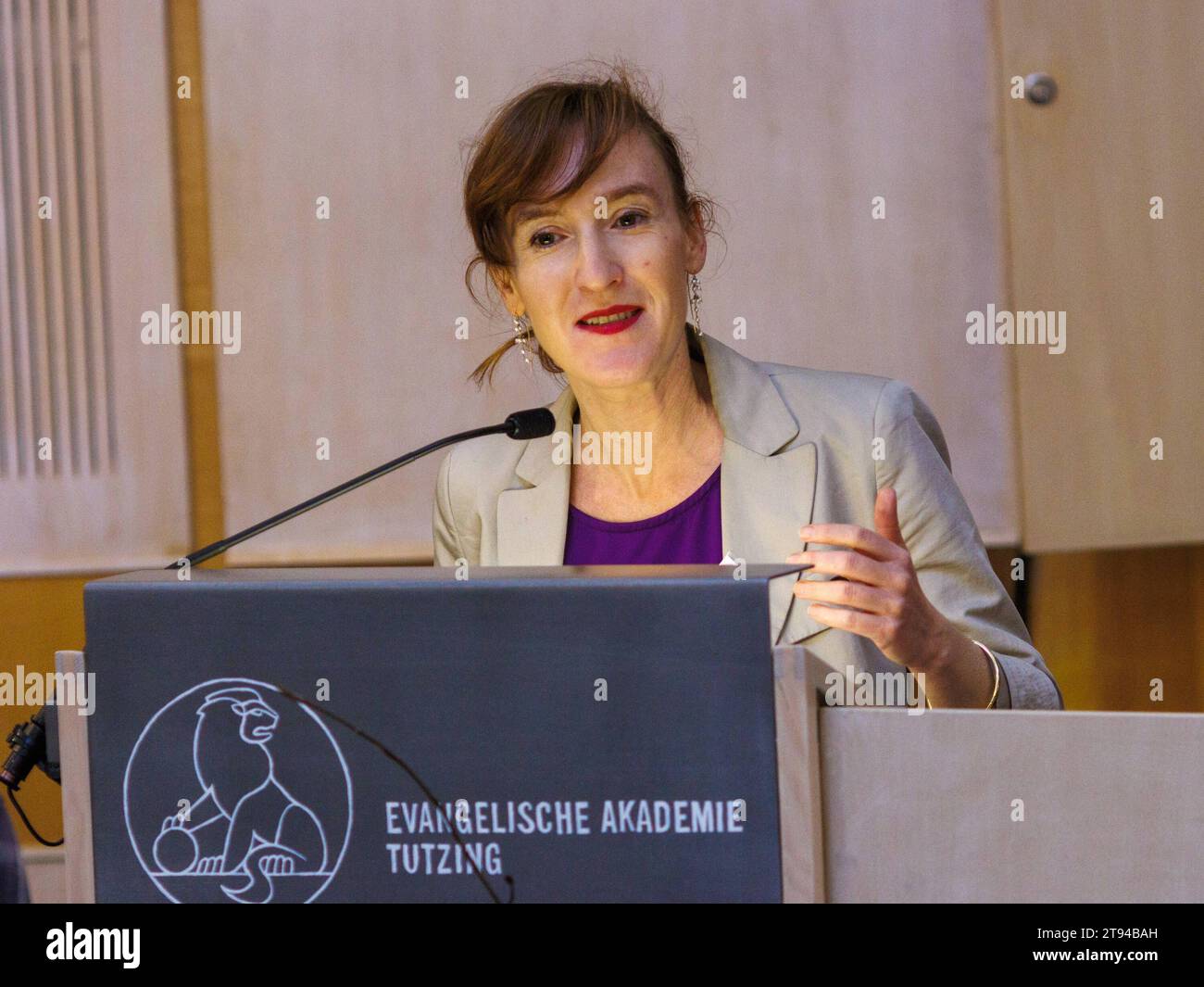 Xge hi-res stock photography and images - Alamy