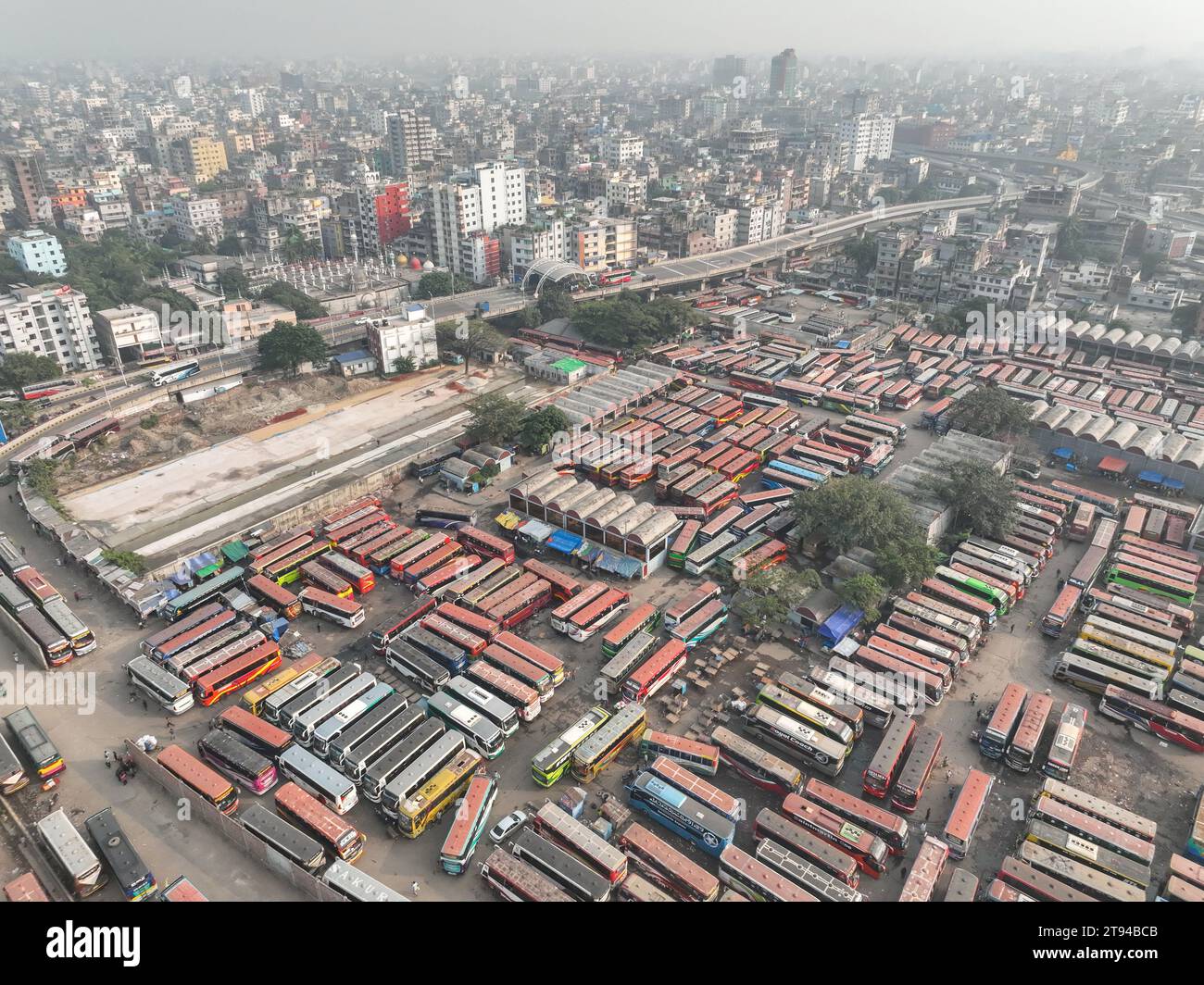 Dhaka, Bangladesh. 22nd Nov, 2023. Long-route buses remain parked ...
