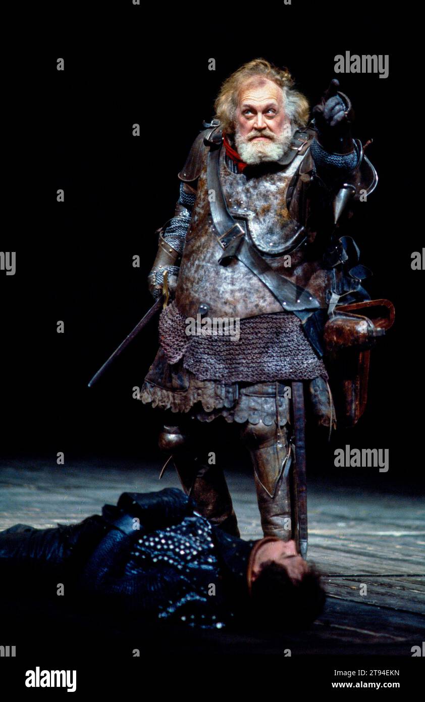 Joss Ackland (Sir John Falstaff) in HENRY IV part 1 by Shakespeare at ...