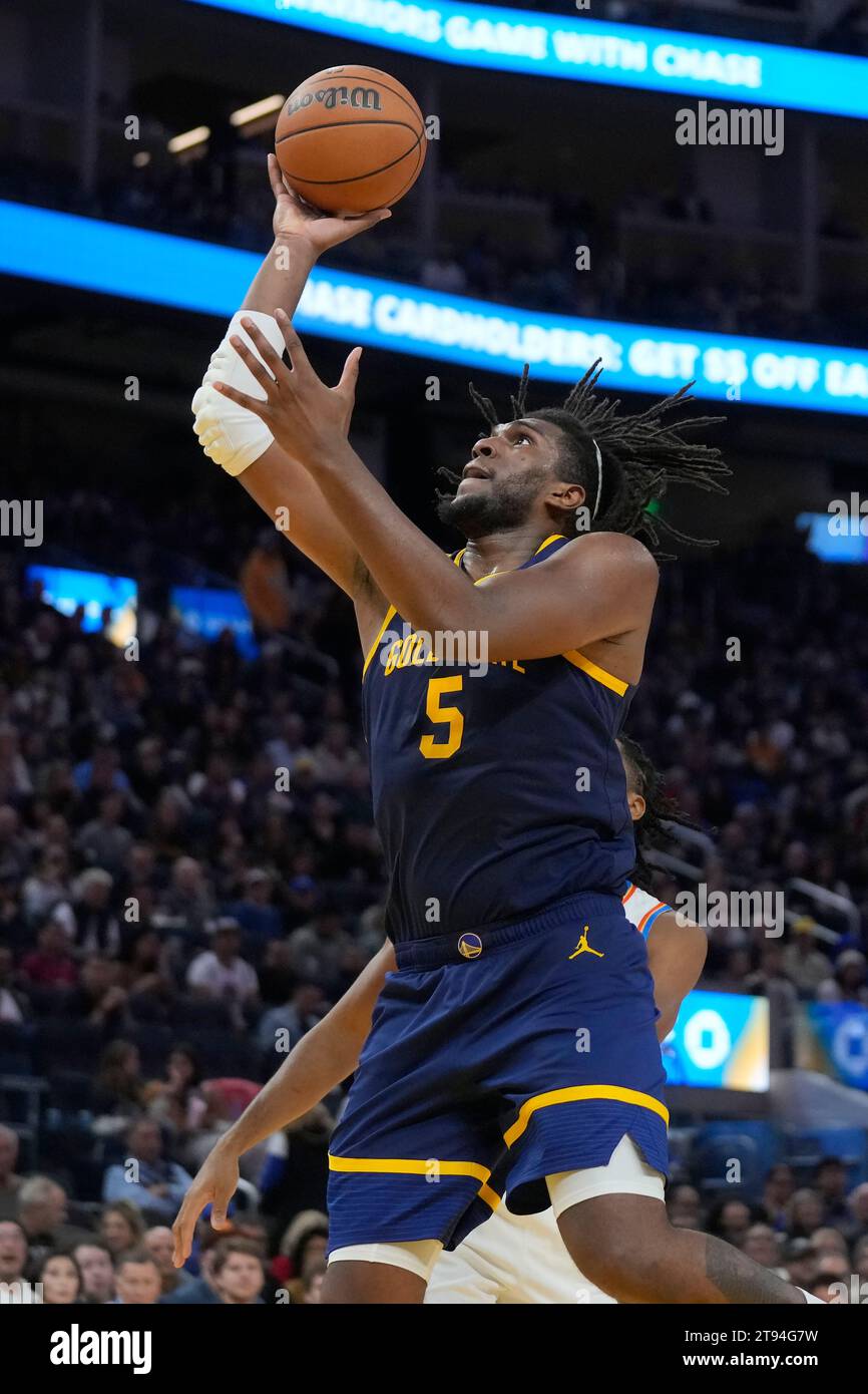 Golden State Warriors forward Kevon Looney (5) during an NBA basketball ...