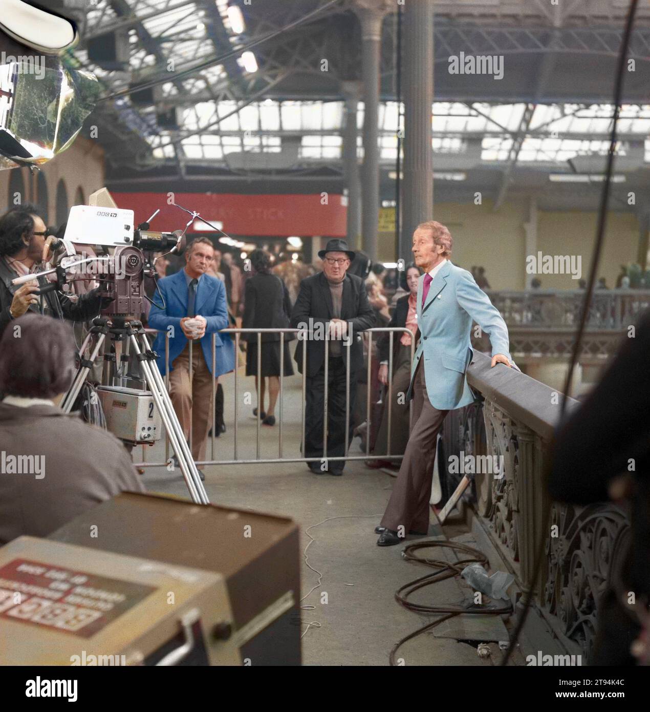 Tv interview 1970s hi-res stock photography and images - Alamy