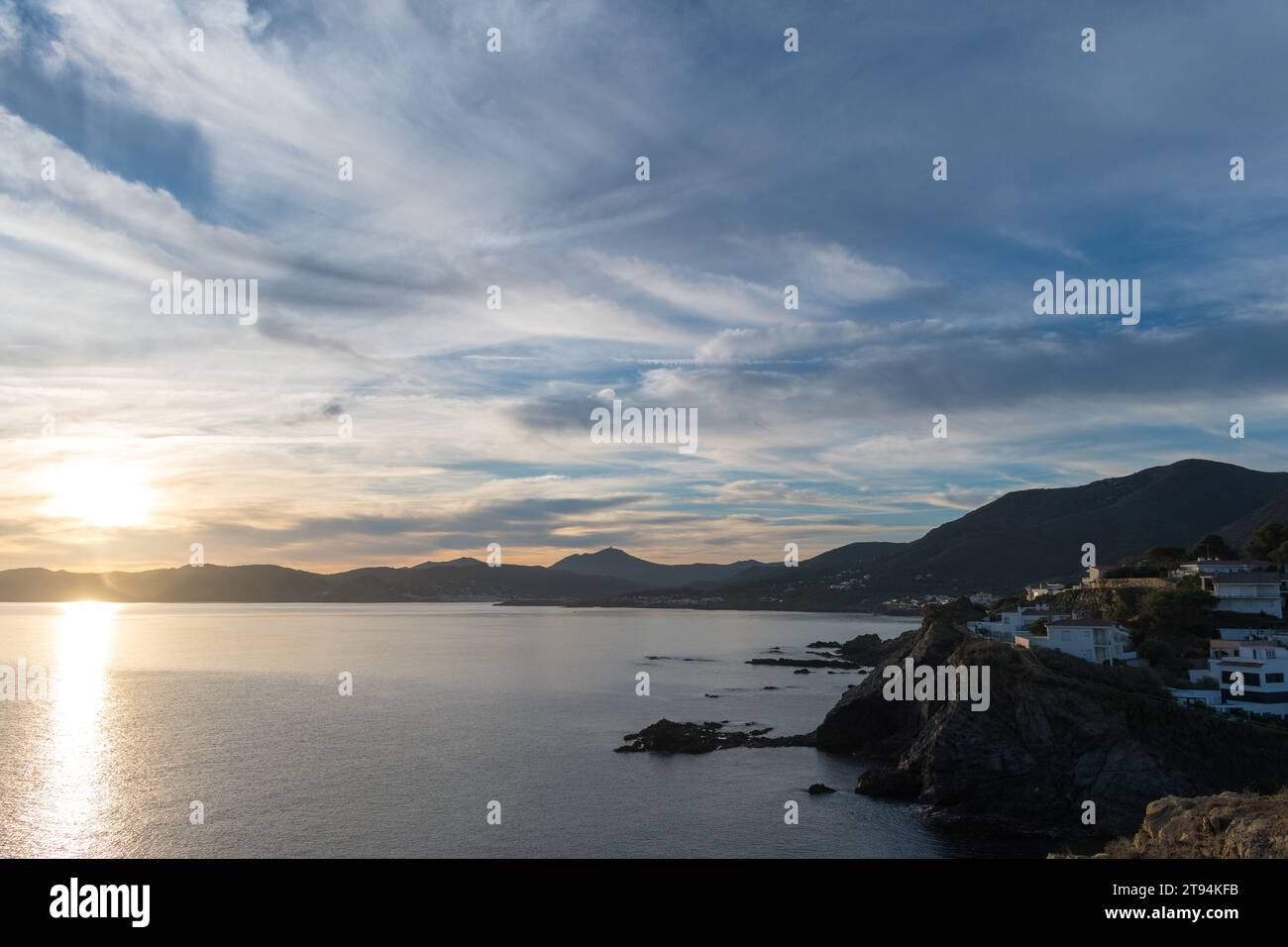 Wide landscape view port hi-res stock photography and images - Alamy