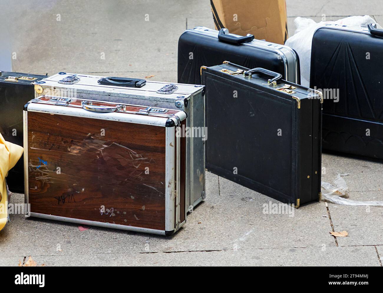 Handy bags hi-res stock photography and images - Alamy