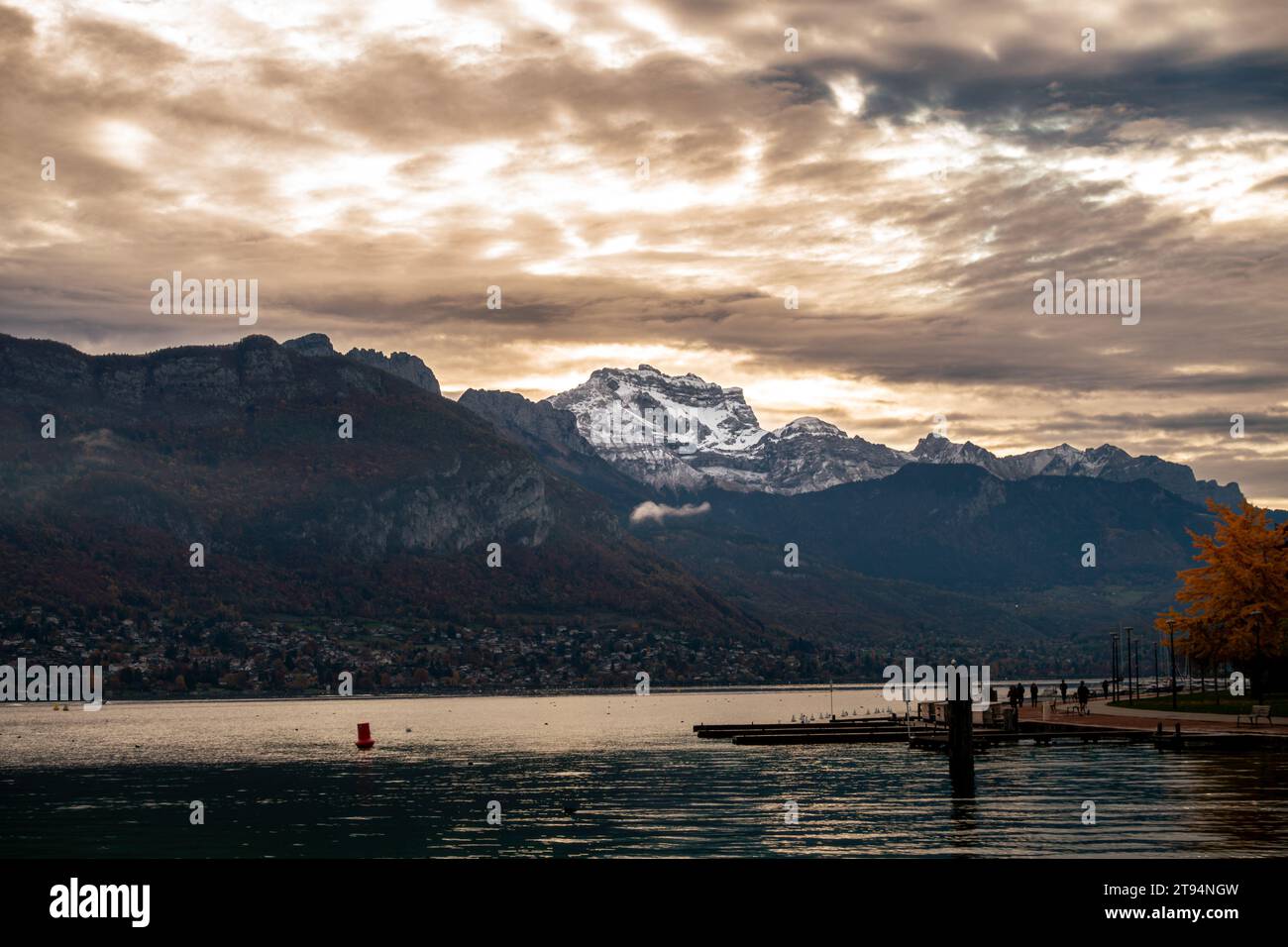 Annecy france winter hi-res stock photography and images - Alamy