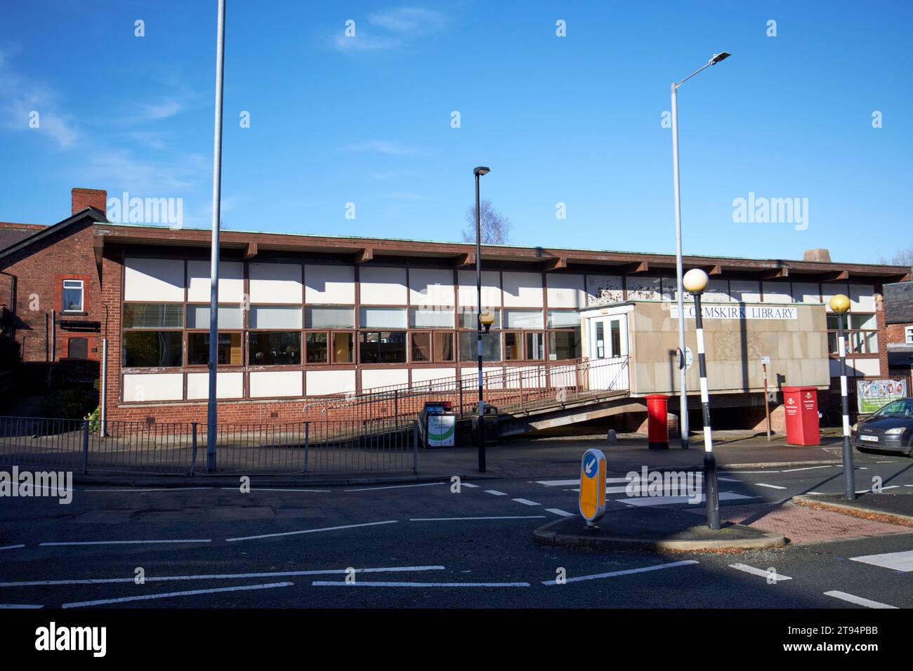 ormskirk public library ormskirk, lancashire, england, uk Stock Photo ...