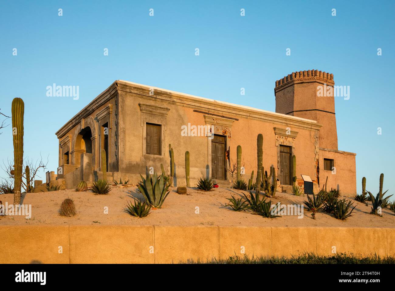 The Faro Viejo (old lighthouse) in Cabo Falso, Los Cabos Baja ...