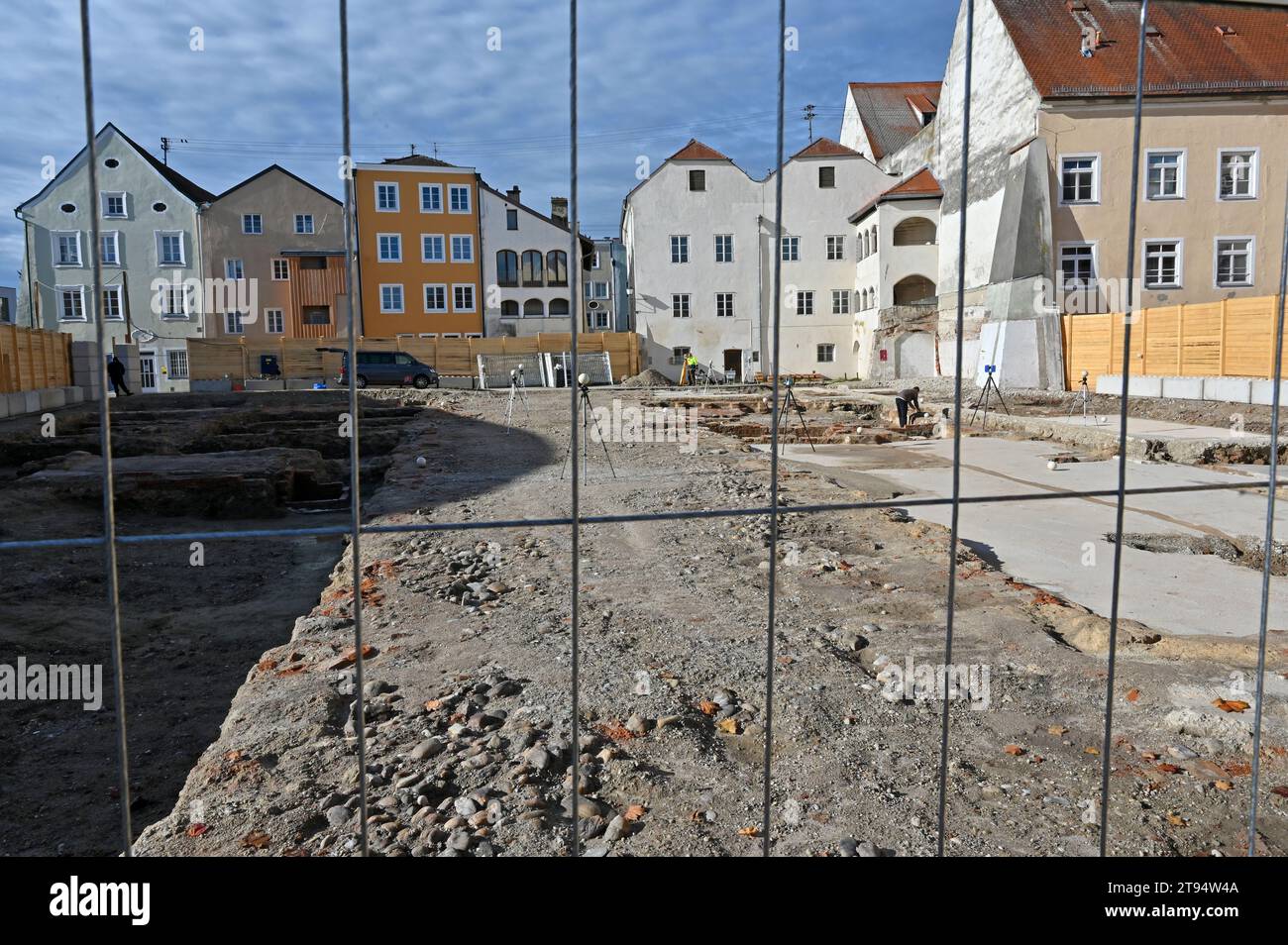 Hitler's birthplace - reconstruction and, in the square behind it, an ...