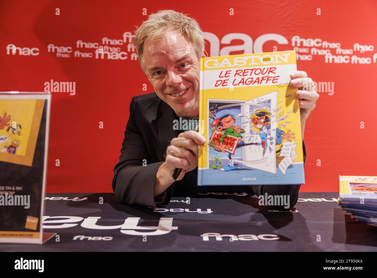 Paris, France. 22nd Nov, 2023. Canadian comic strip artist Marc ...