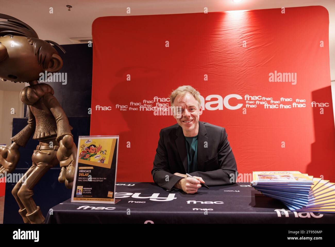 Paris, France. 22nd Nov, 2023. Canadian comic strip artist Marc ...