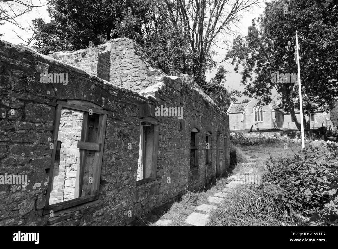 British defence building Black and White Stock Photos & Images - Alamy