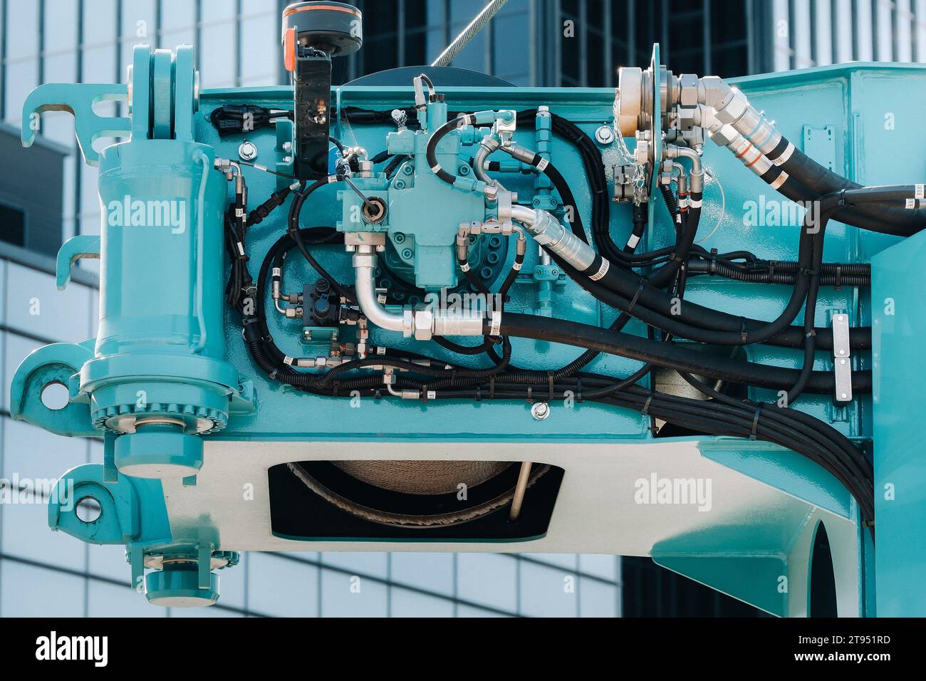 Hydraulic crane engine.The control system of the crane engine.Lifting ...