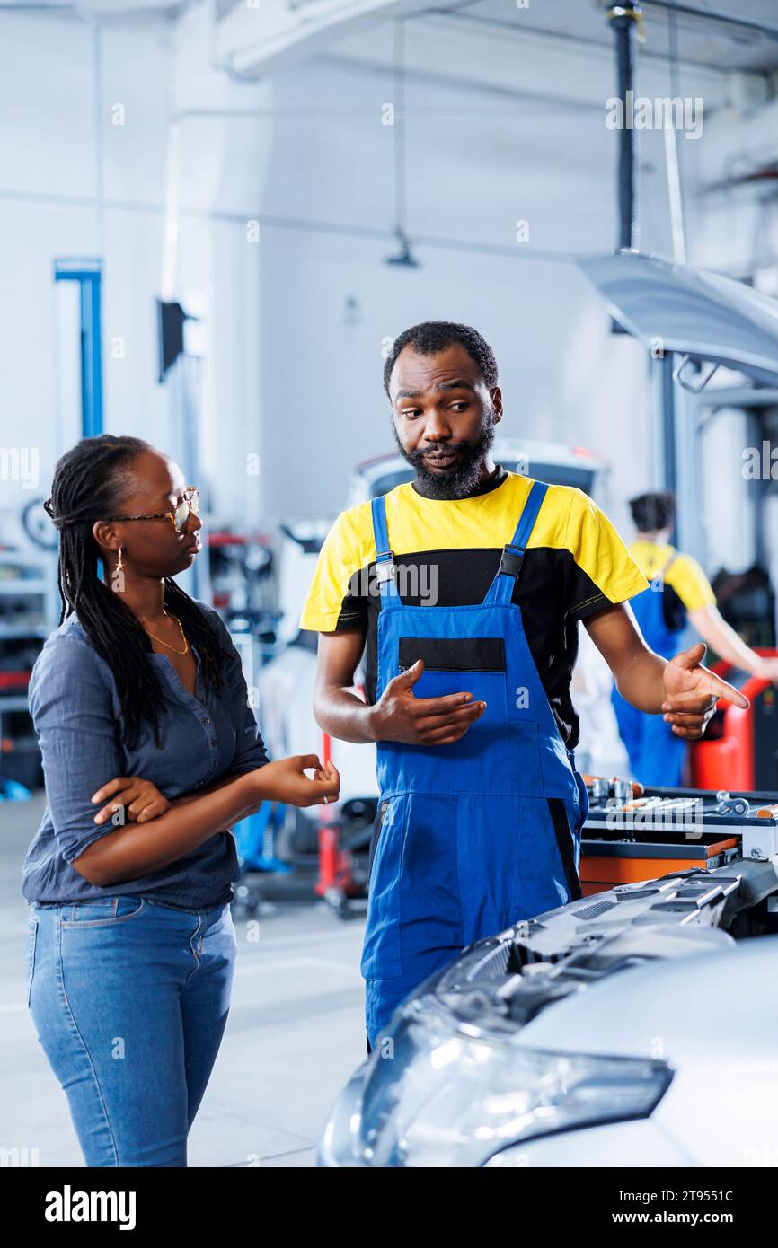 Bipoc employee hi-res stock photography and images - Alamy