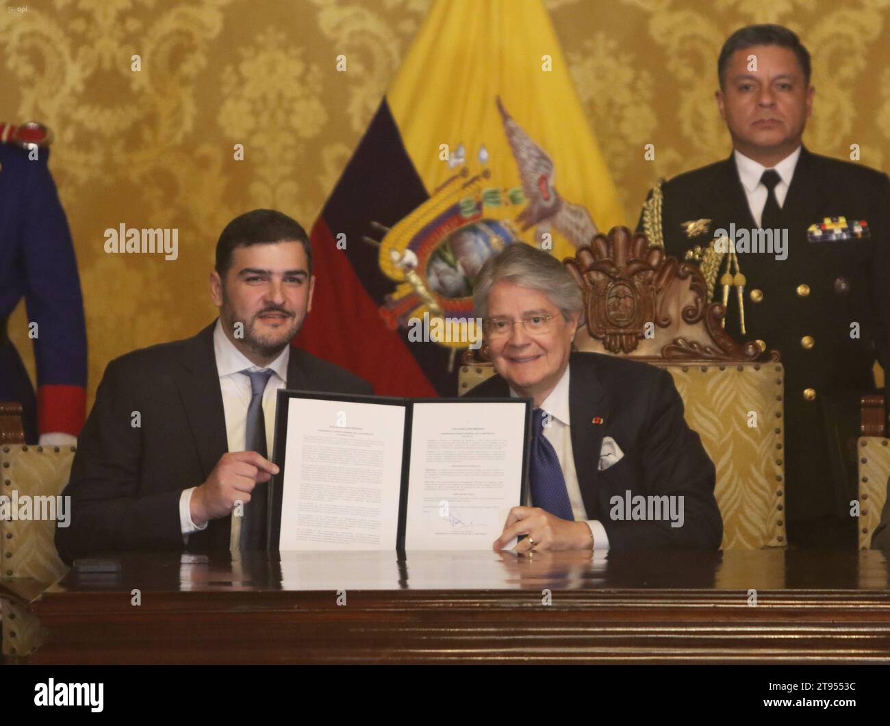FIRMA VIADUCTO SUR GUAYAQUIL Quito, miÃ rcoles 22 de noviembre del 2023 ...