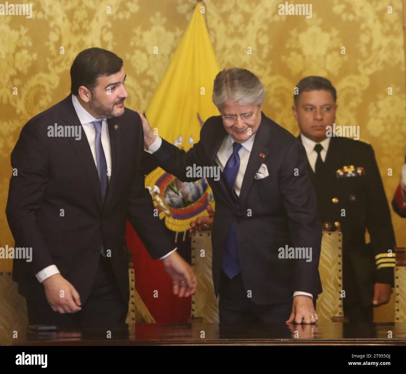 FIRMA VIADUCTO SUR GUAYAQUIL Quito, miÃ rcoles 22 de noviembre del 2023 ...