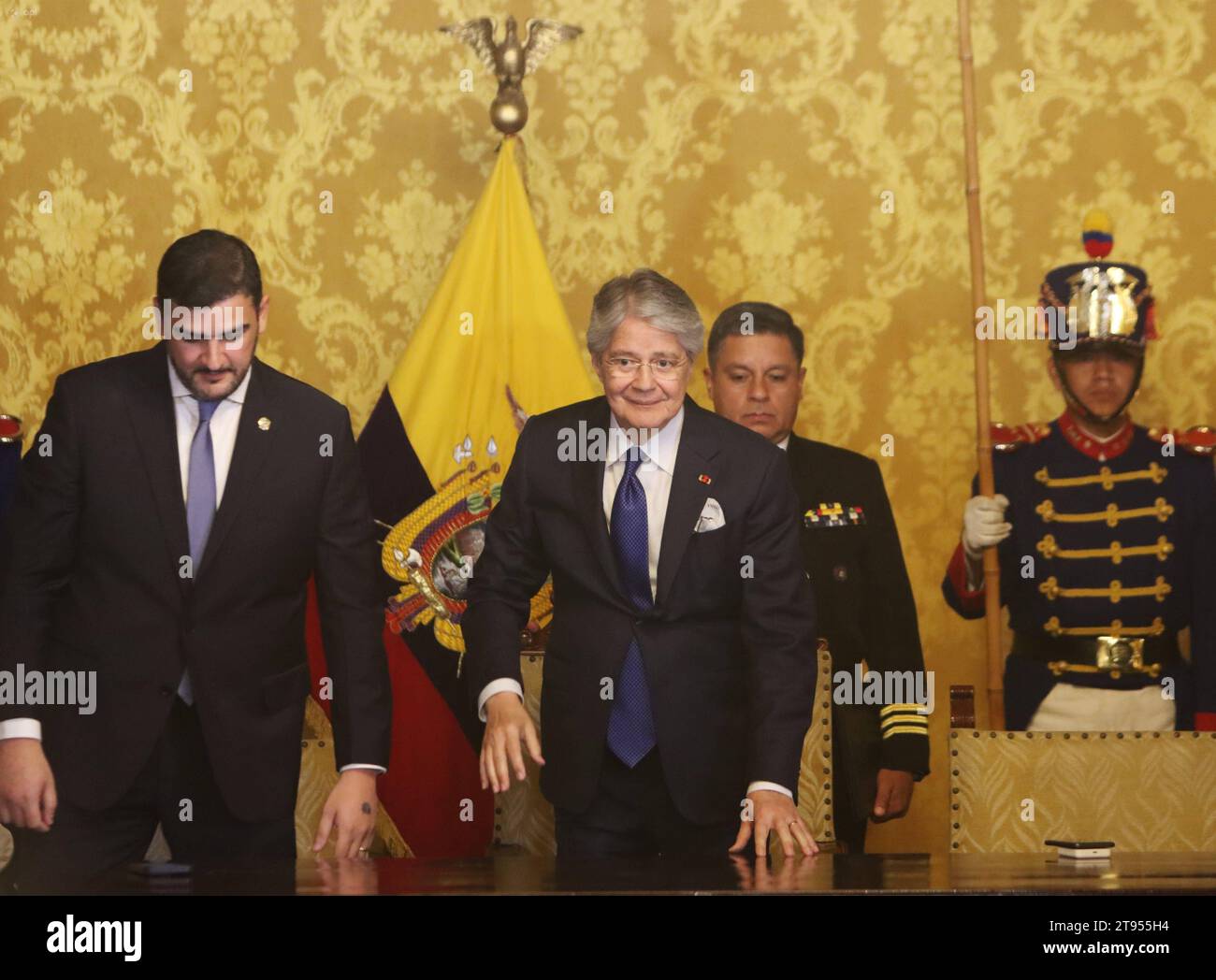FIRMA VIADUCTO SUR GUAYAQUIL Quito, miÃ rcoles 22 de noviembre del 2023 ...