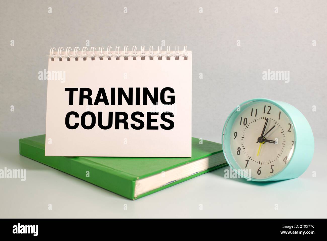 Training text on a wooden background Stock Photo - Alamy