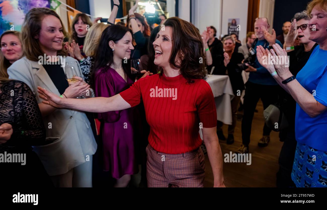 Grote groep dieren hi-res stock photography and images - Alamy