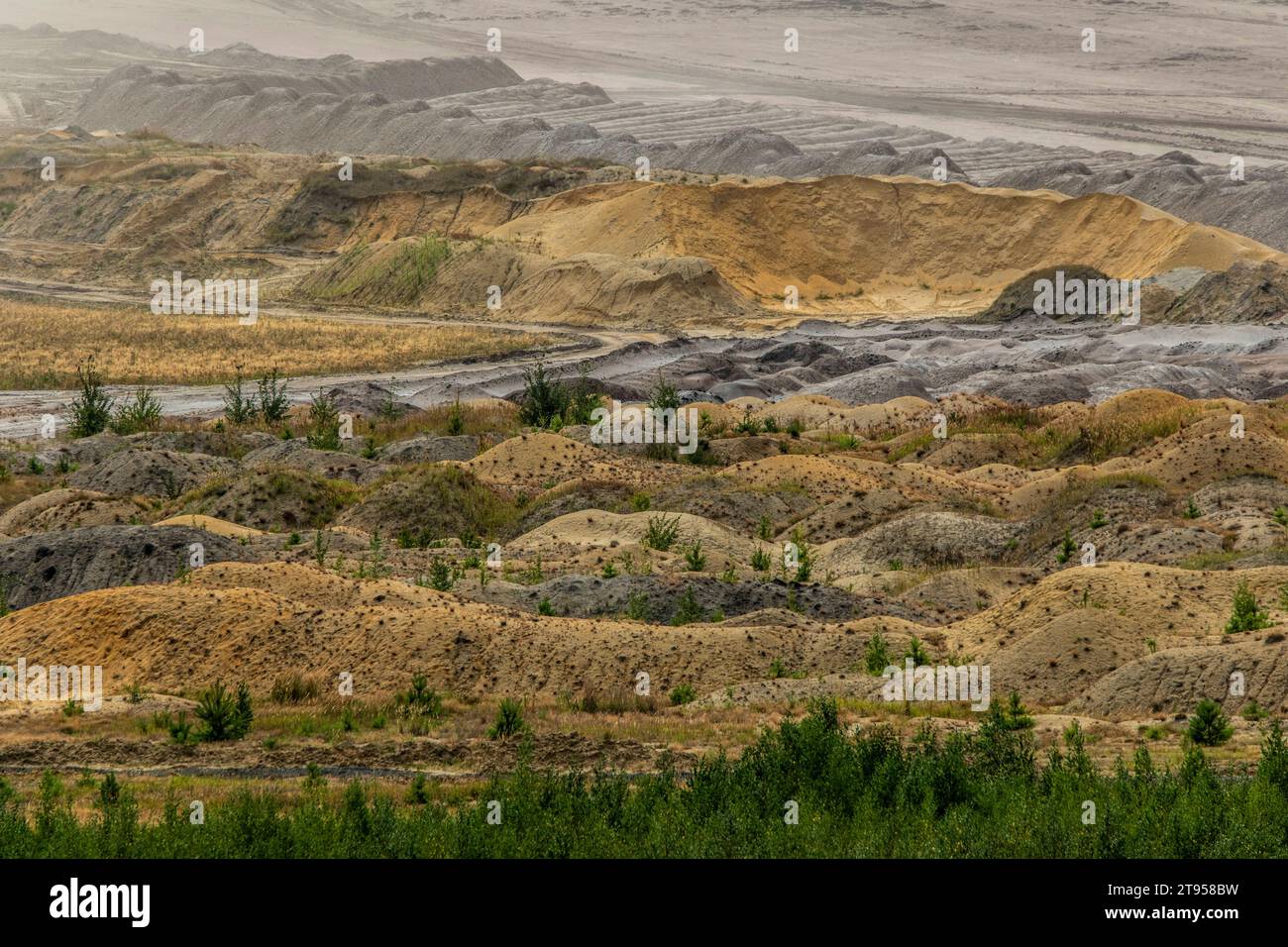 Overburden hi-res stock photography and images - Alamy