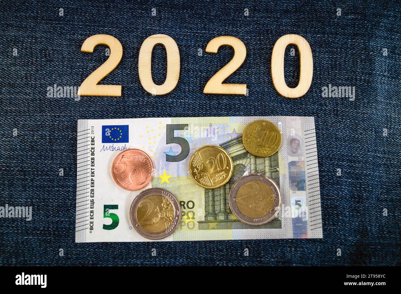 Minimum wages act hi-res stock photography and images - Alamy