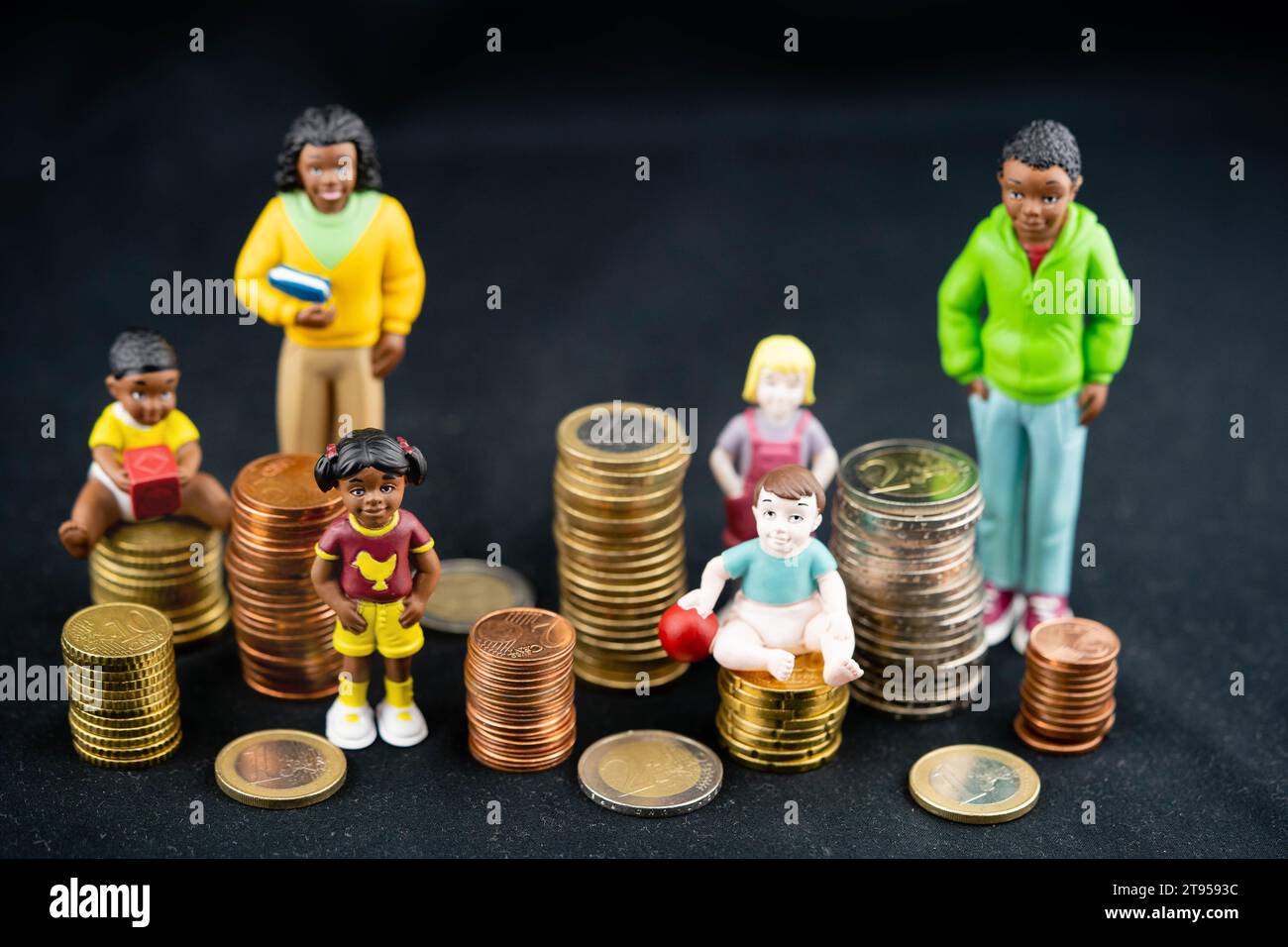 Symbolic image 'Child benefit, basic child allowance' Stock Photo - Alamy