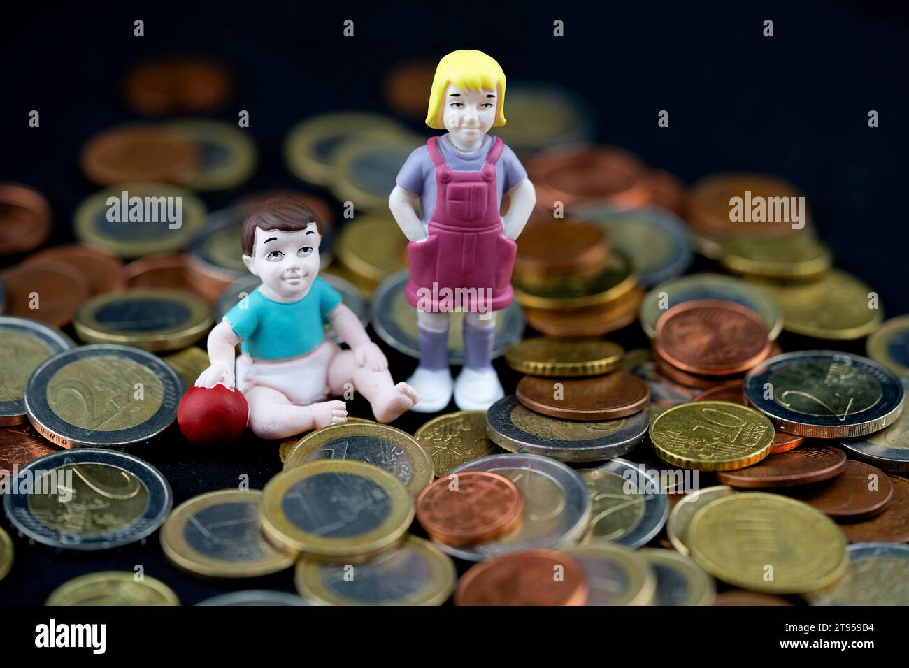 Symbolic image 'Child benefit, basic child allowance' Stock Photo - Alamy
