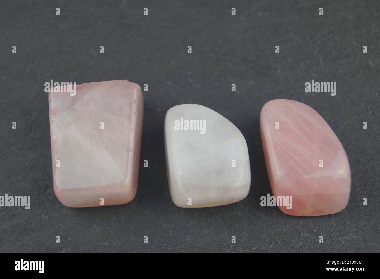 Pink quartzes hi-res stock photography and images - Alamy