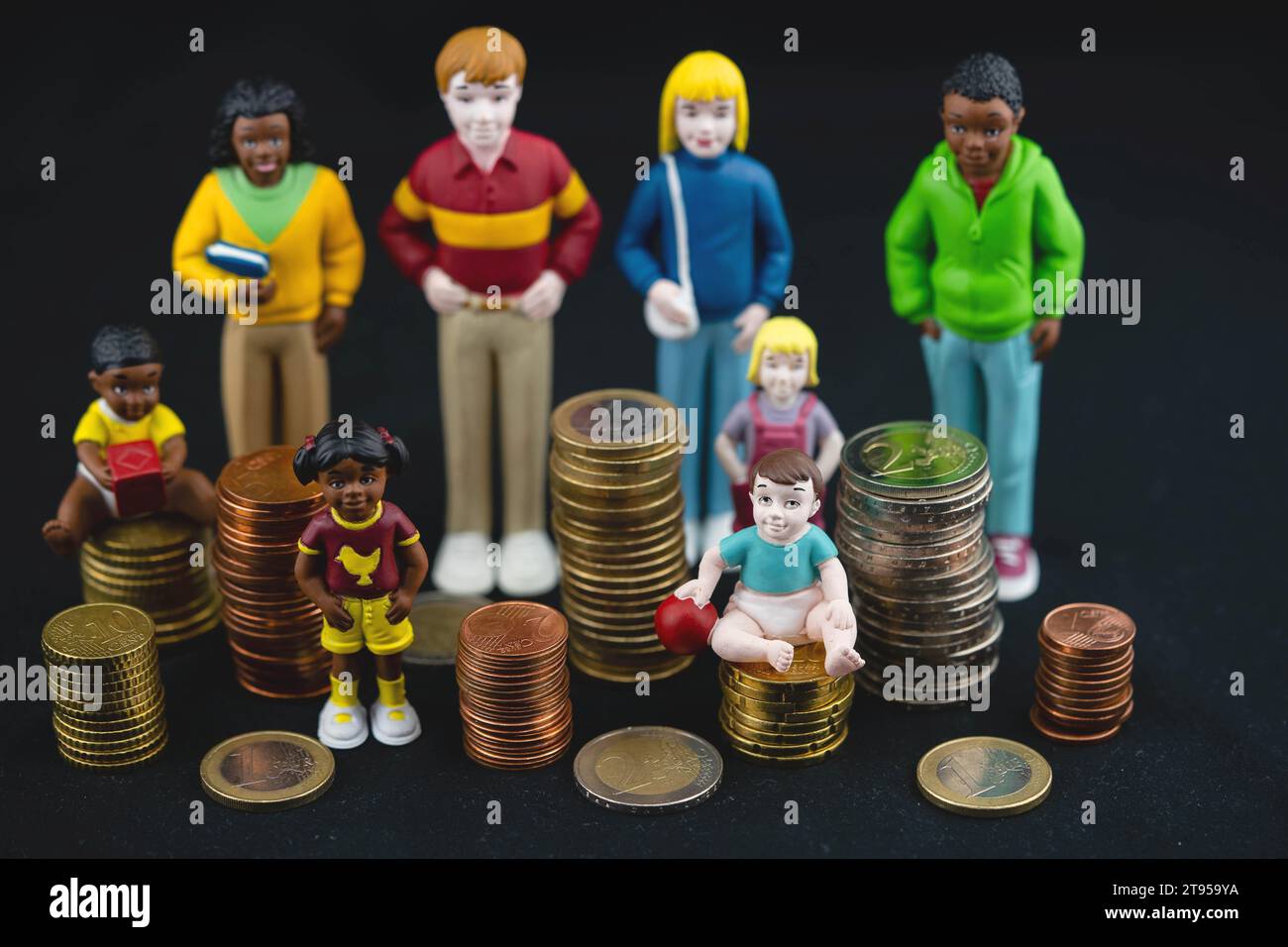 Symbolic image 'Child benefit, basic child allowance' Stock Photo - Alamy