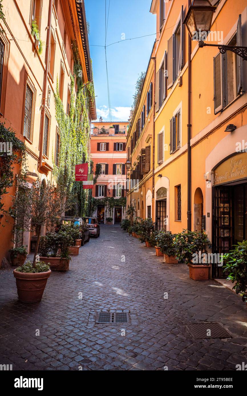 Romantic street scene from Rome Italy Stock Photo - Alamy