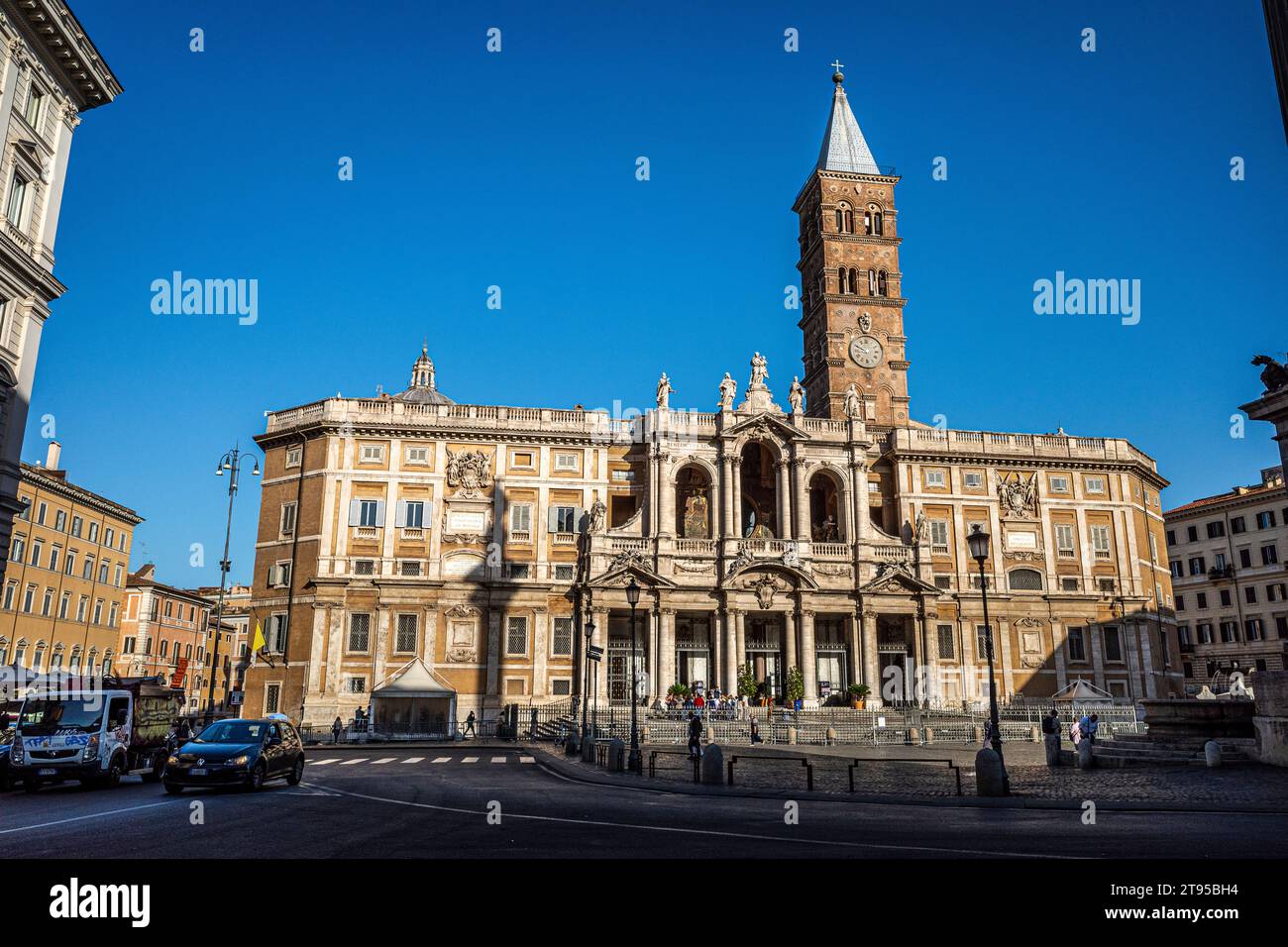 Travel italy basilica di hi-res stock photography and images - Alamy