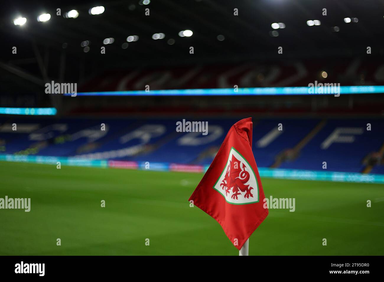 Turkey stadium flag qualifier hi-res stock photography and images - Alamy