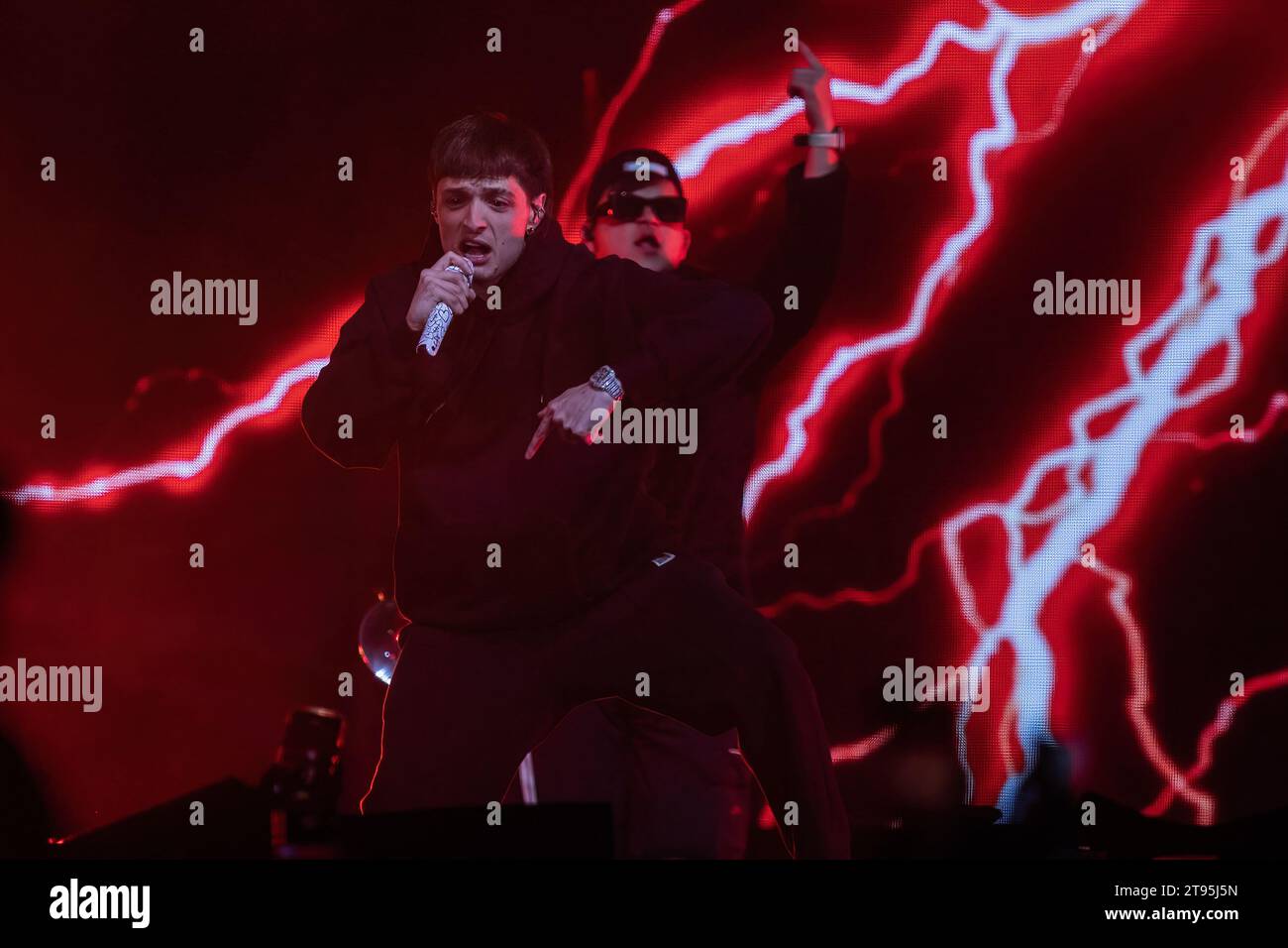 Peso pluma concert hi-res stock photography and images - Alamy