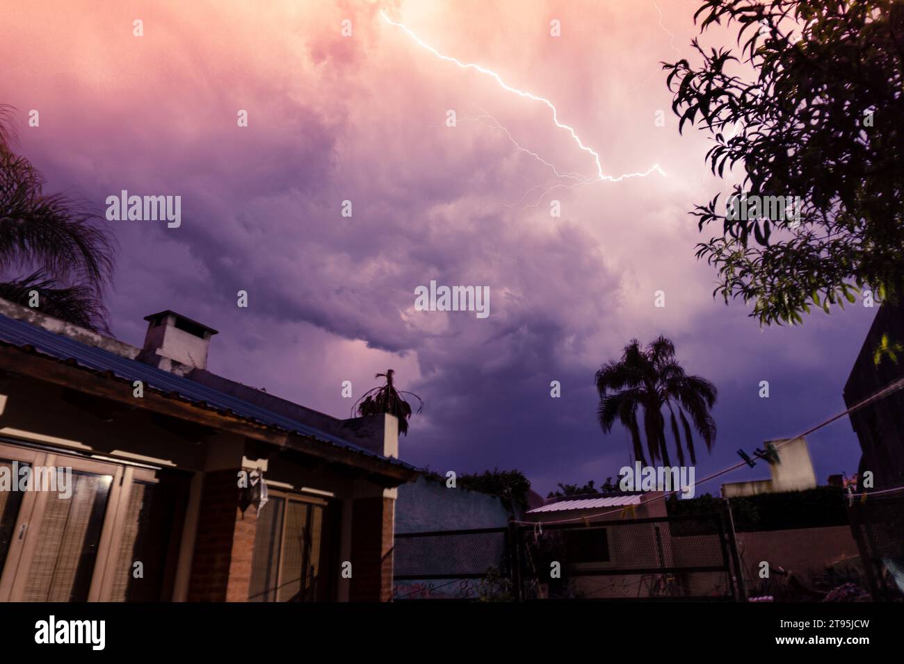 Stormy sky lightning in nature hi-res stock photography and images - Alamy