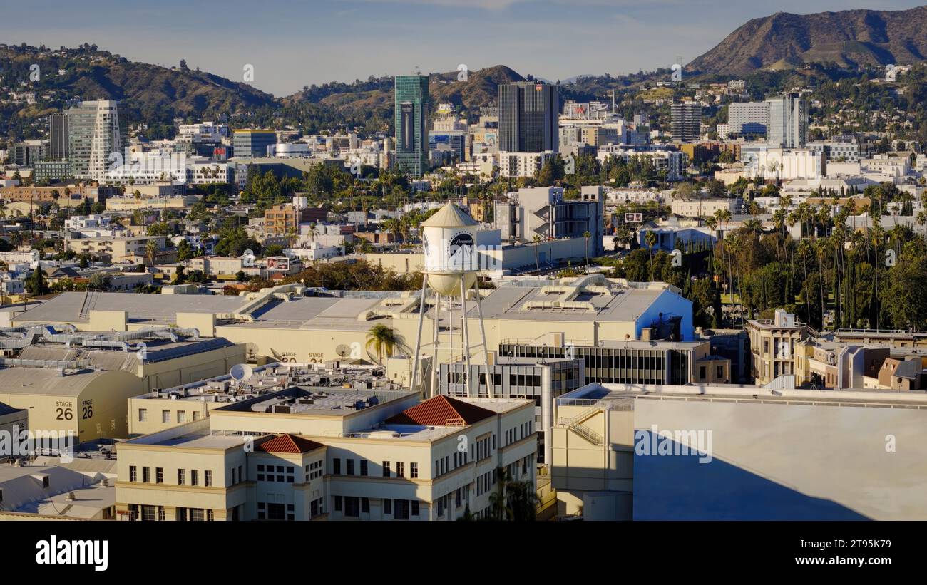 Flight over the famous Paramount Pictures in Hollywood - Los Angeles ...