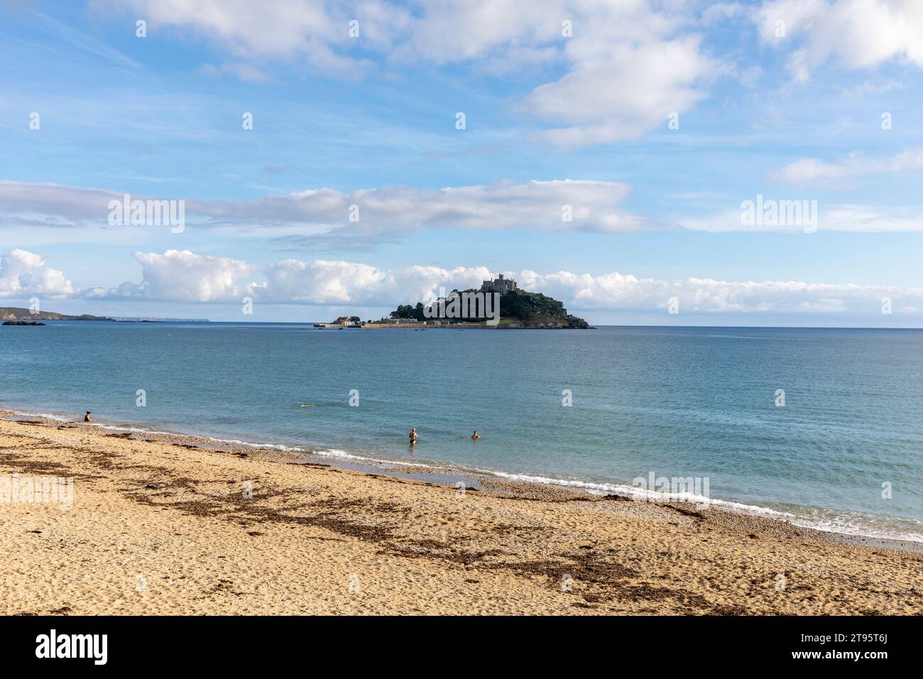 St Michael's Mount island and Marazion beach off the Cornish coast ...