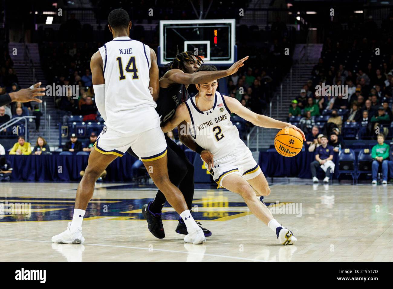 South Bend, Indiana, USA. 22nd Nov, 2023. Notre Dame guard Logan Imes ...
