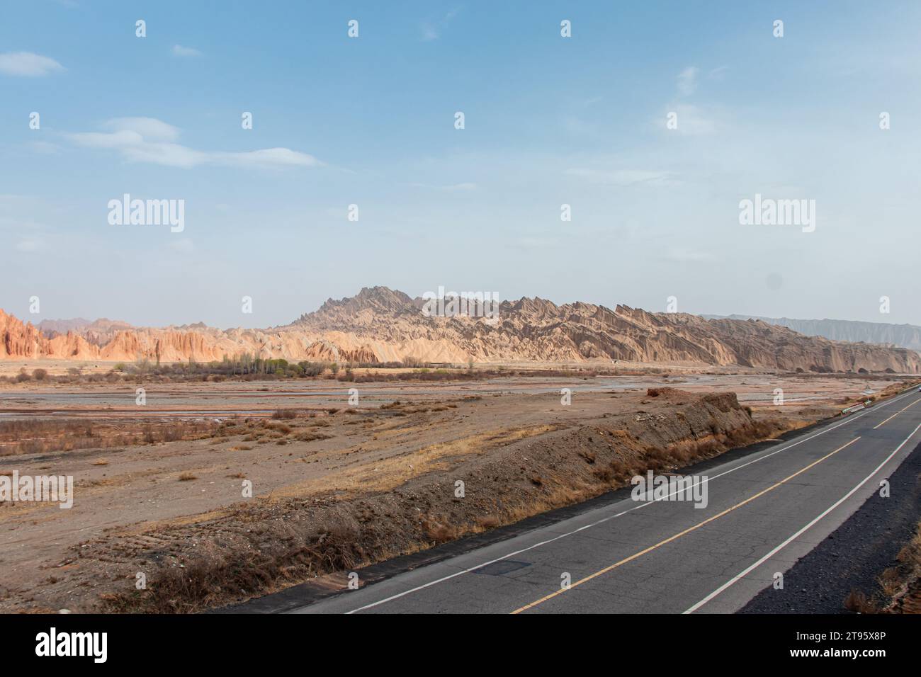 Roads in arid deserts of Xinjiang, China Stock Photo - Alamy