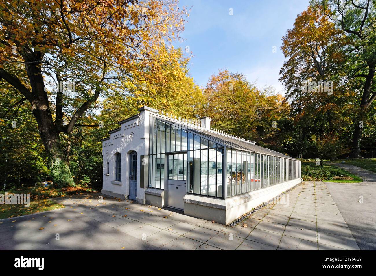 Daimler-garden shed, memorial to the inventor Gottlieb Daimler with a ...