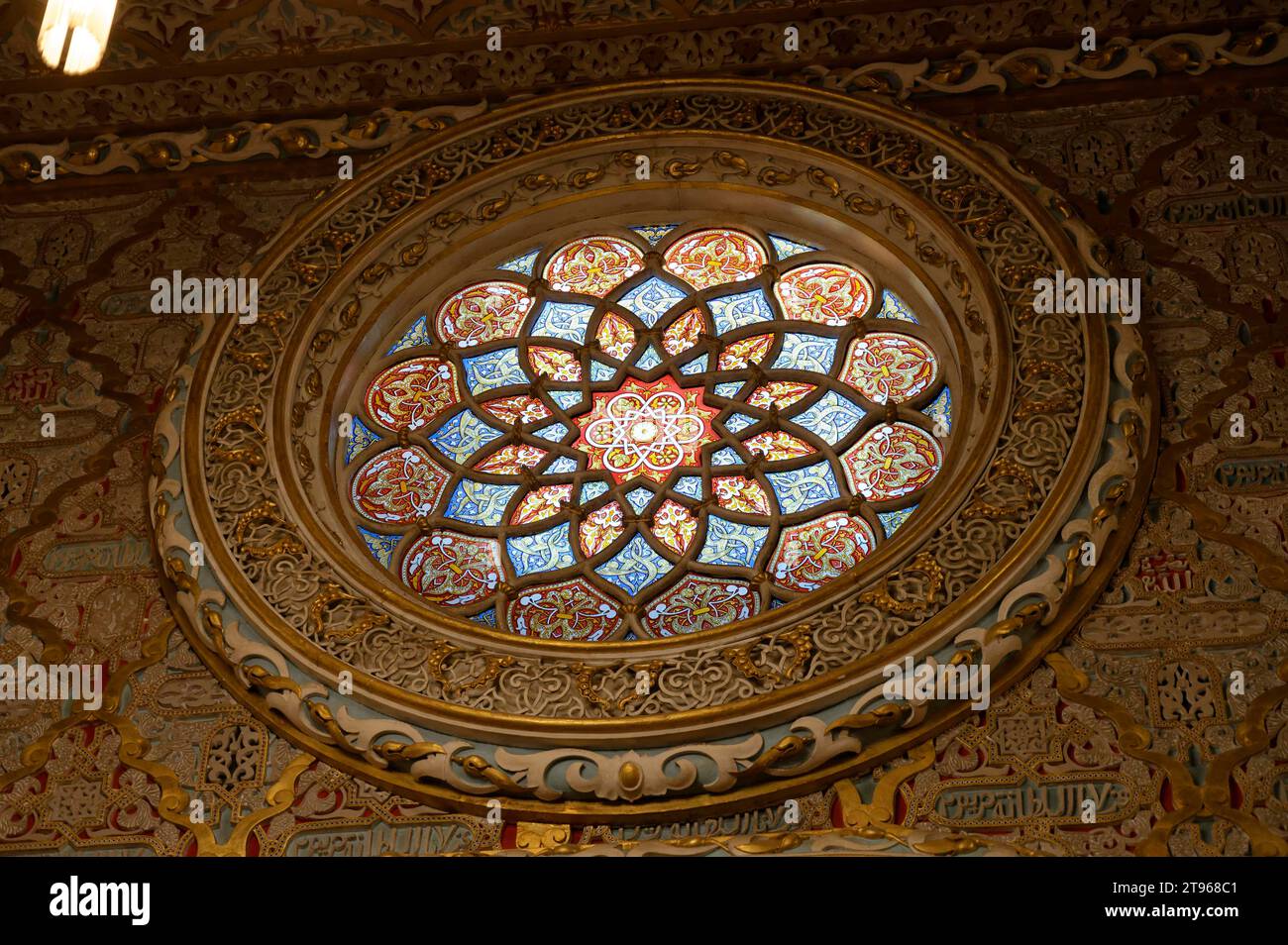 Rose window, Salao Arabe, Palacio da Bolsa (Stock Exchange Palace ...