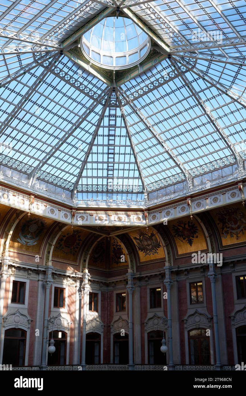 Glass roof, Patio das Nacoes, Palacio da Bolsa (Stock Exchange Palace ...
