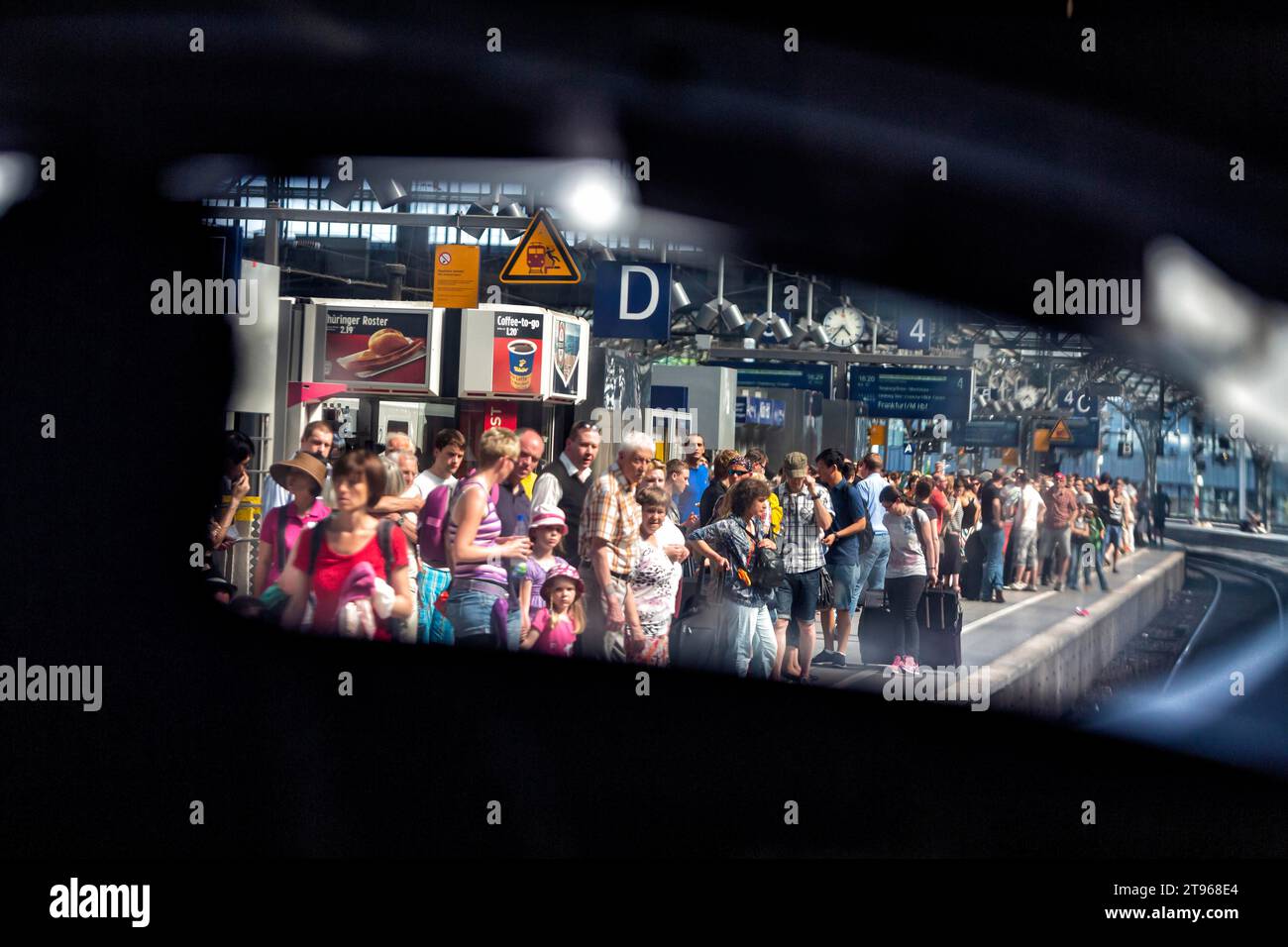 ICE, view through the driver's cab of an ICE to perch passengers on the ...