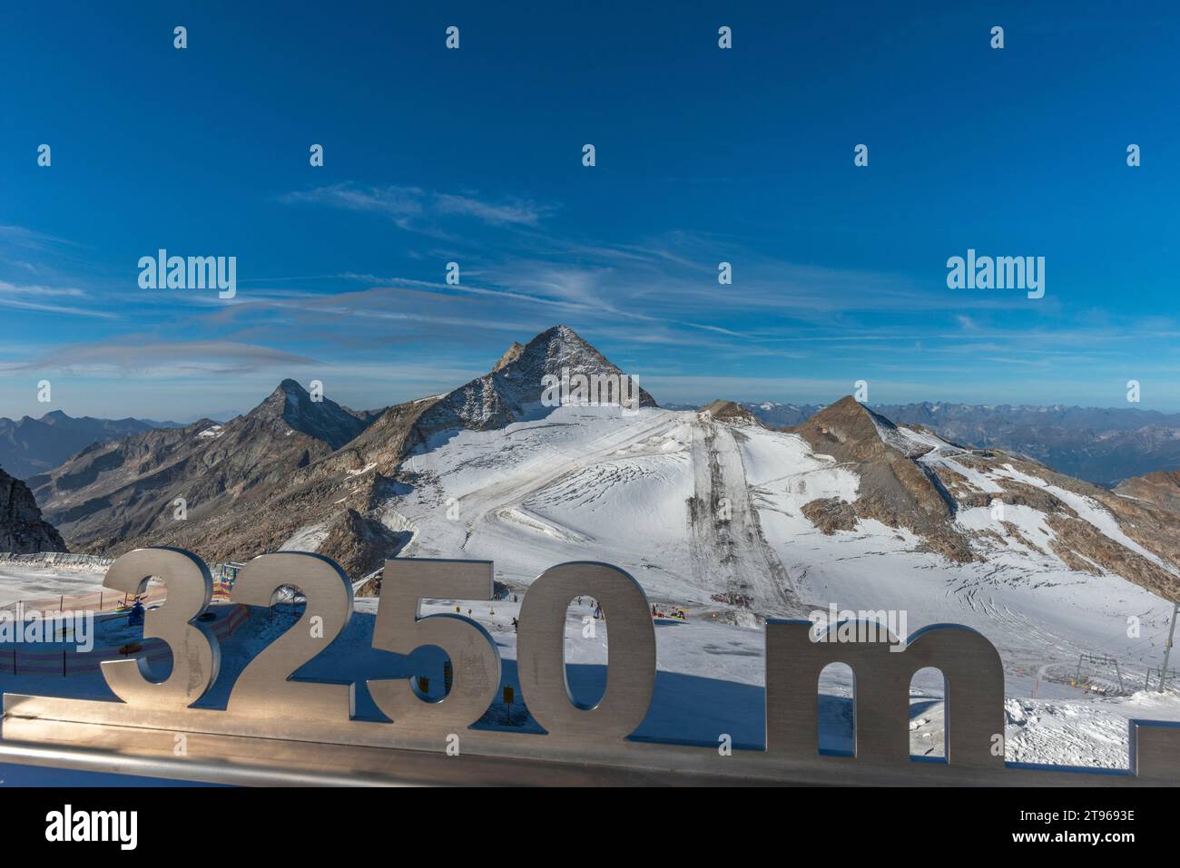 Year-round ski resort, Hintertux Glacier (3) (250 m), panoramic terrace, skiers, Hintertux ...