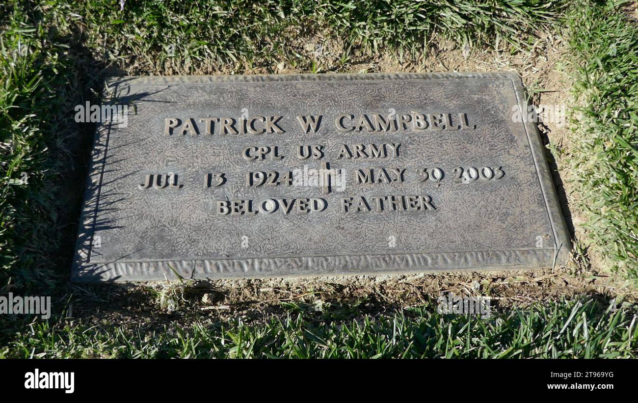 Glendale, California, USA 21st November 2023 Actor Patrick Campbell ...