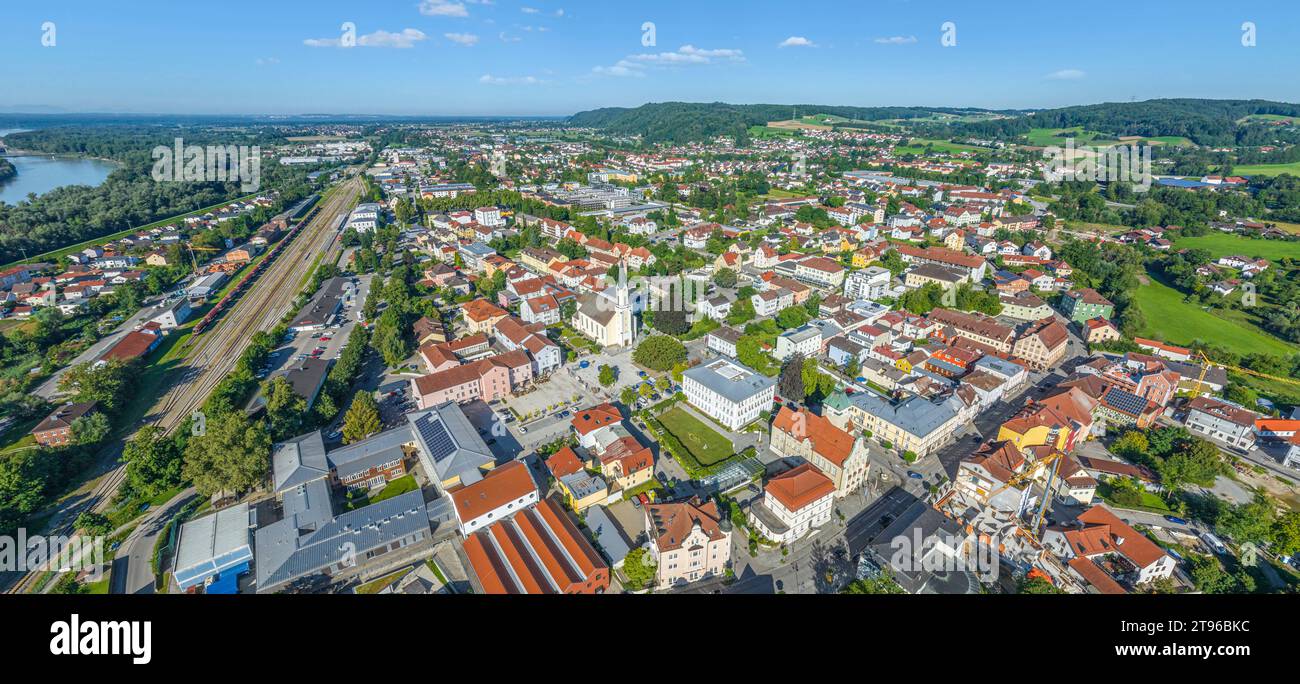The small town of Simbach on Inn at the border to Austria from above ...