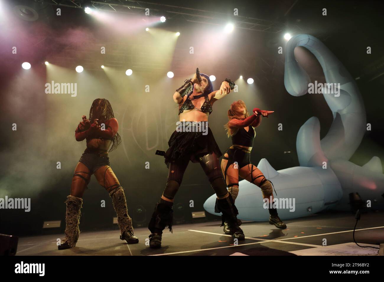 Ashnikko aka ashton casey hi-res stock photography and images - Alamy